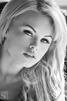 Picture of Jade DeRossett