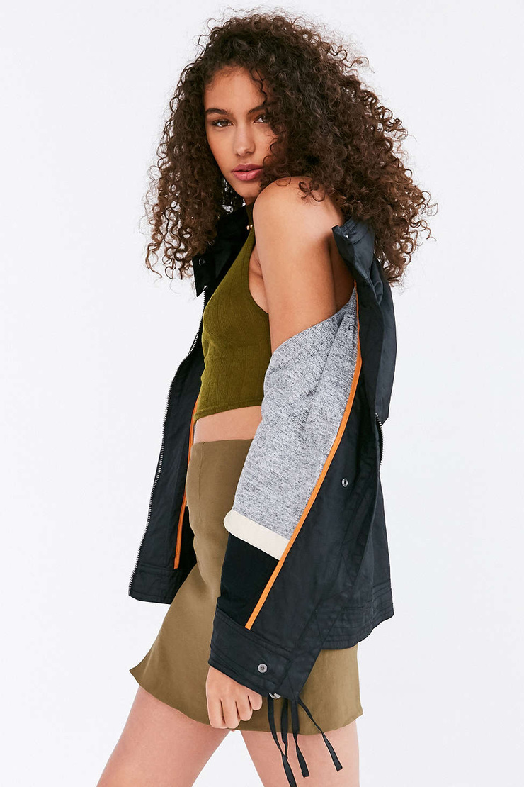 Image of Danielle Ellsworth