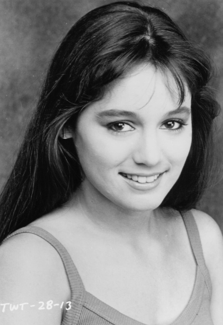 Picture of Jill Schoelen