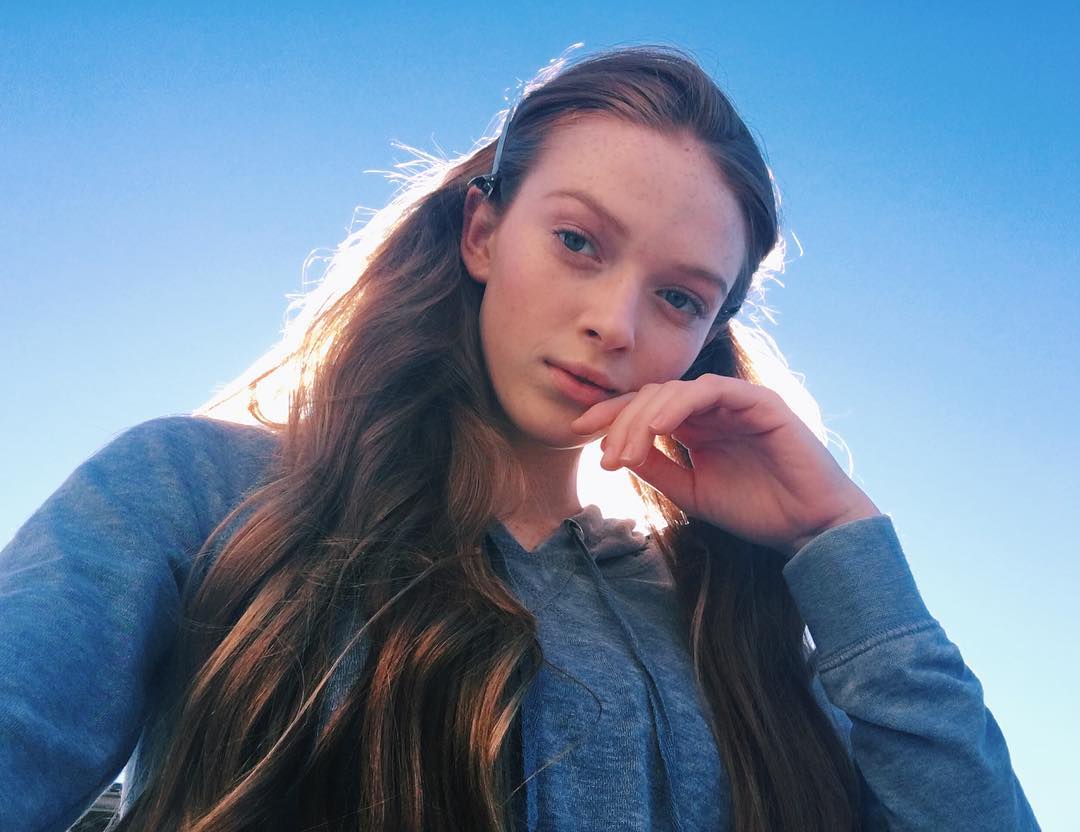Larsen Thompson image