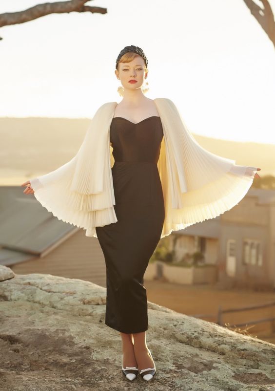 Picture of Sarah Snook