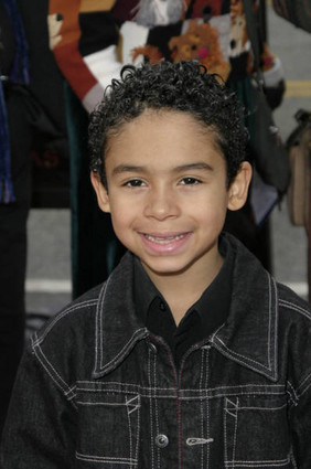 Picture of Noah Gray-Cabey