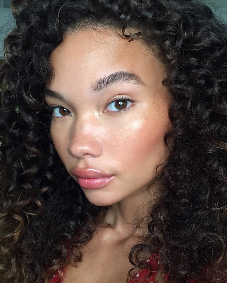 Picture of Ashley Moore (2)