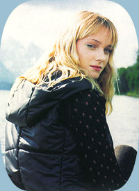 Picture of Lisa Davies