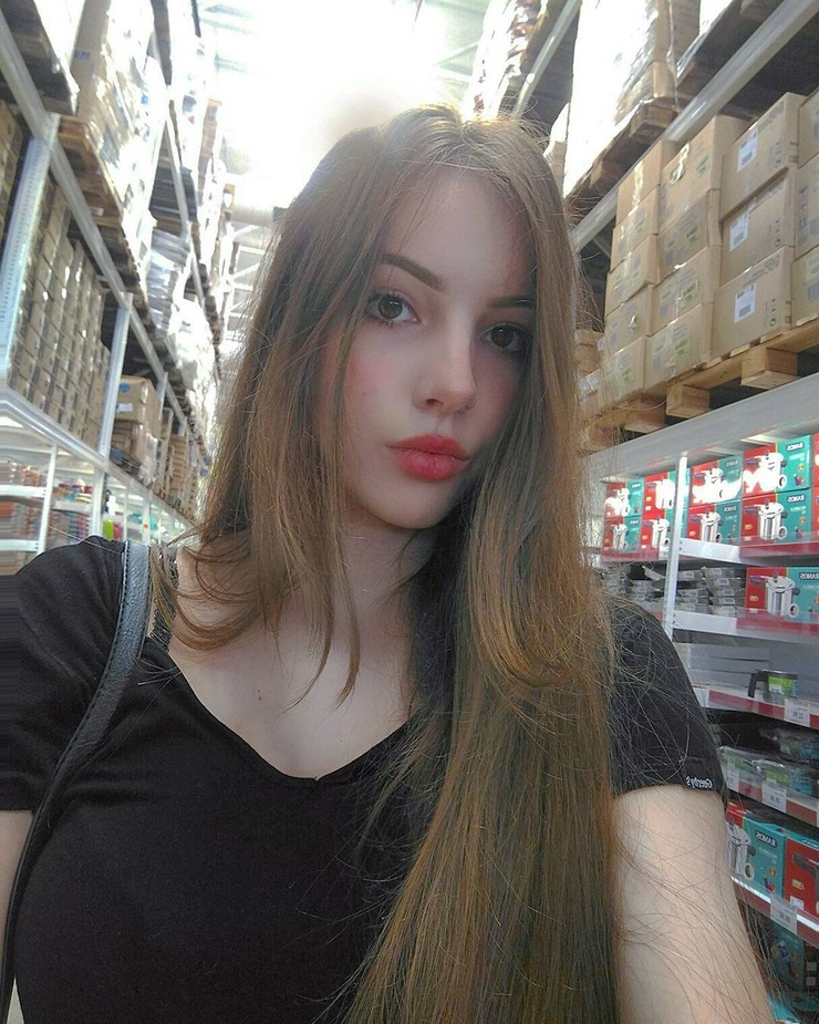 Picture of Jhulia Pimentel