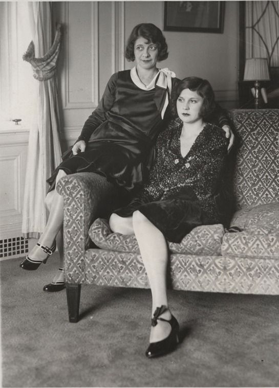 Picture of Lita Grey