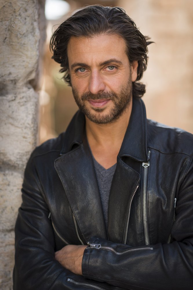 Picture of Adam Levy