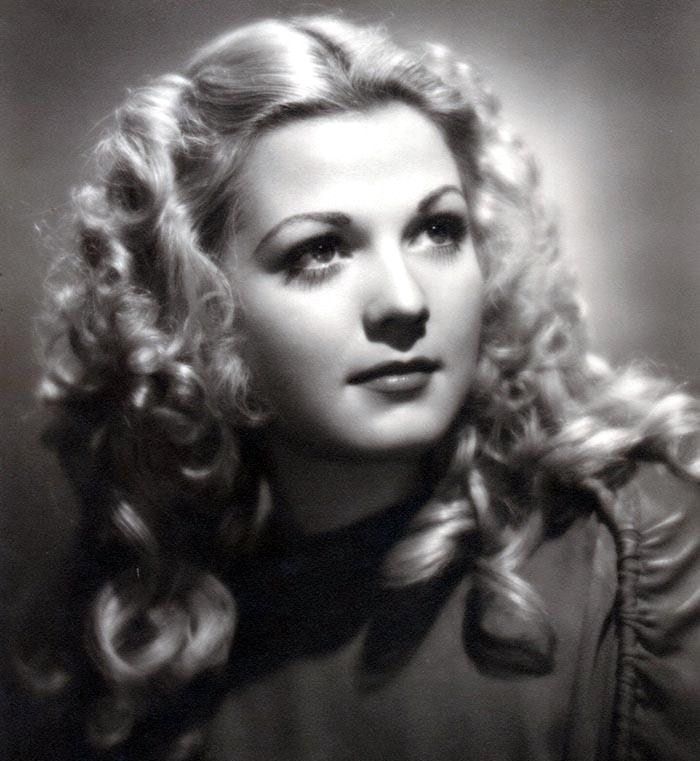 Picture of Jean Rogers