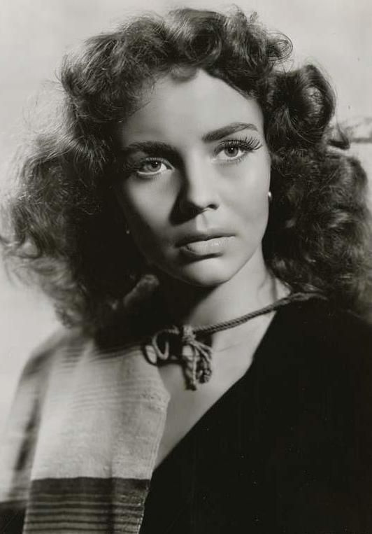 Picture of Jennifer Jones