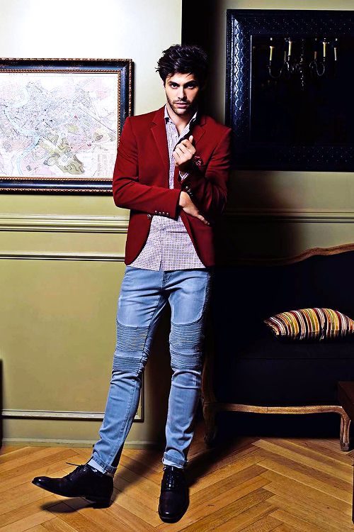 Picture of Matthew Daddario