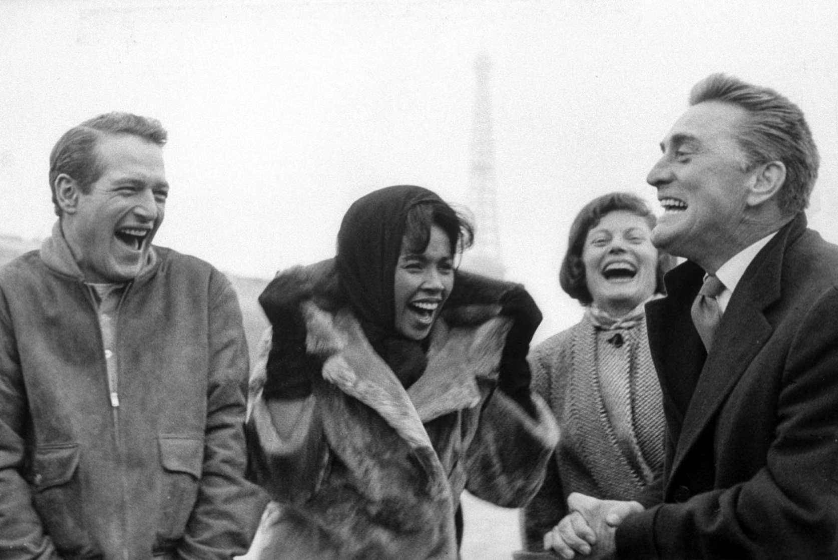 Paul Newman, Diahann Carroll, ? & Kirk Douglas