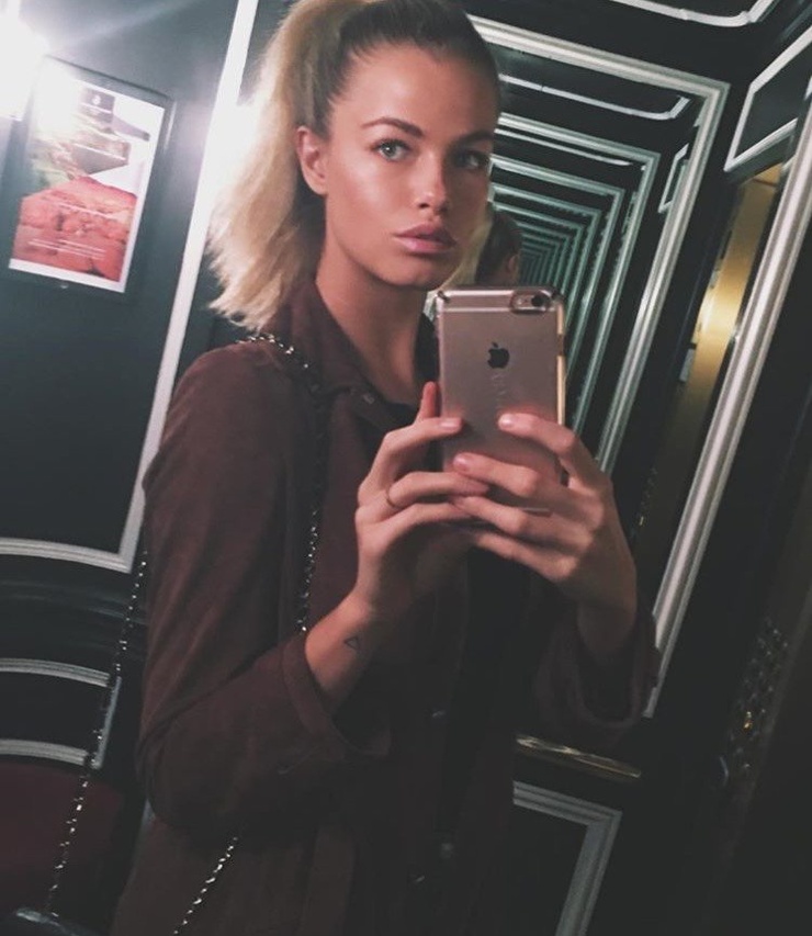 Picture of Hailey Clauson