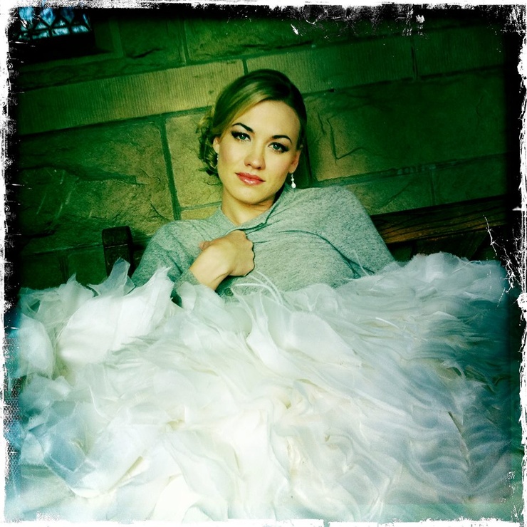 Picture of Yvonne Strahovski