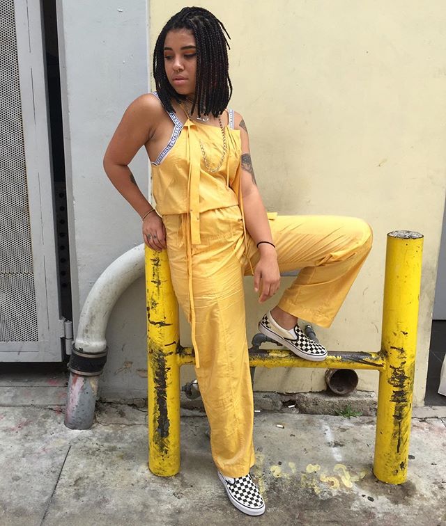 Picture of Lee Velvet