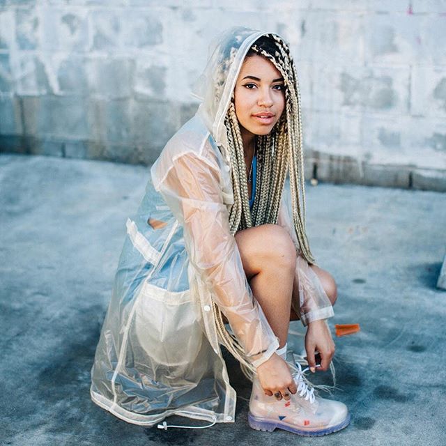 Picture of Lee Velvet