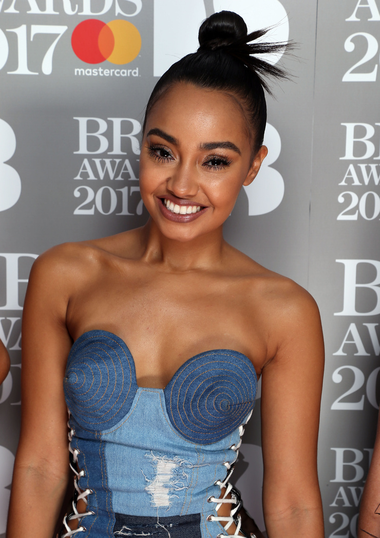 Picture Of Leigh Anne Pinnock