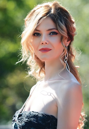 Image of Alara Bozbey