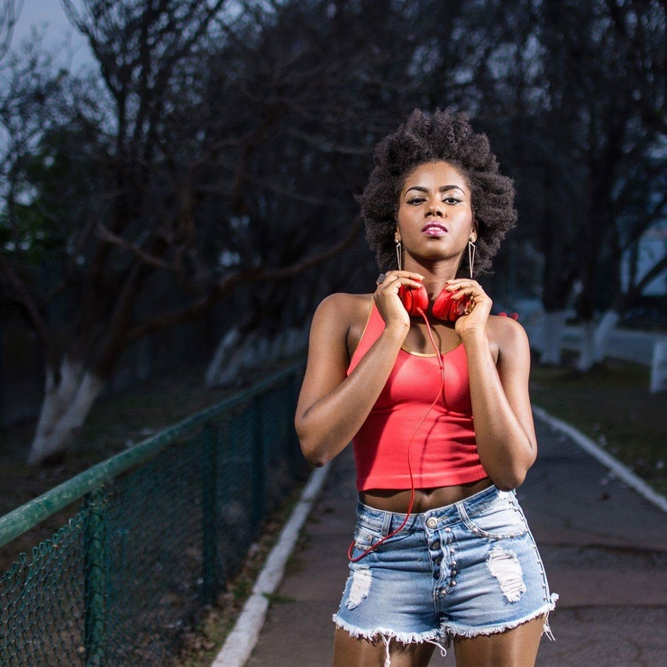 Picture of MzVee