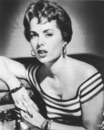 Picture of Martha Hyer