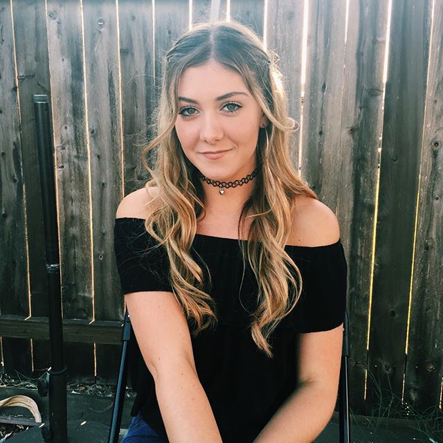 Picture of Rachelle Maust