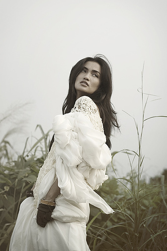Picture of Atiqah Hasiholan