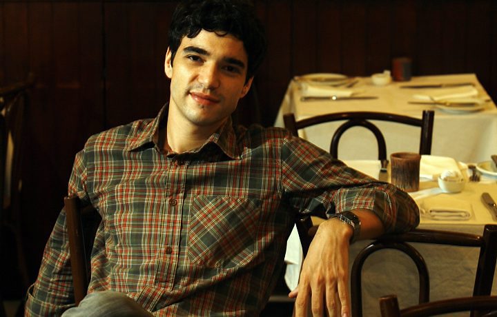 Caio Blat picture