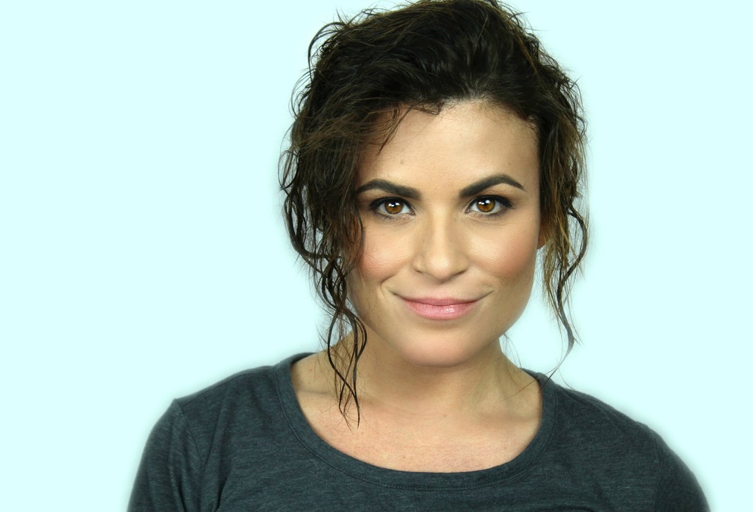 Julie Stackhouse image