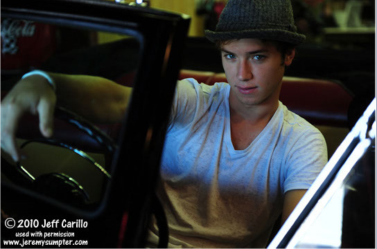 Picture of Jeremy Sumpter