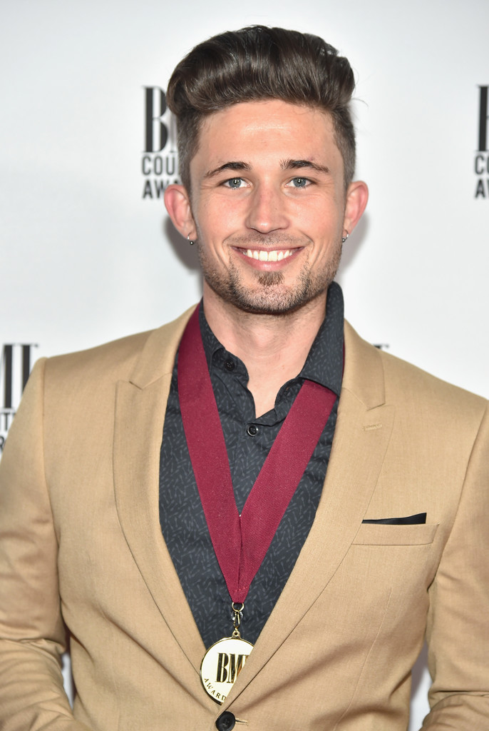 Picture of Michael Ray Roach