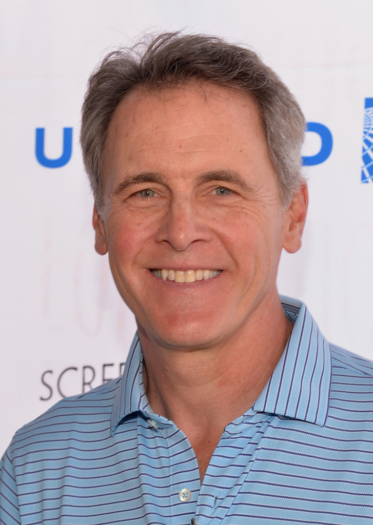 Picture of Mark Moses