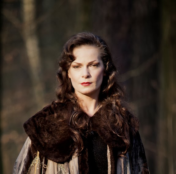Image of Zeena Schreck