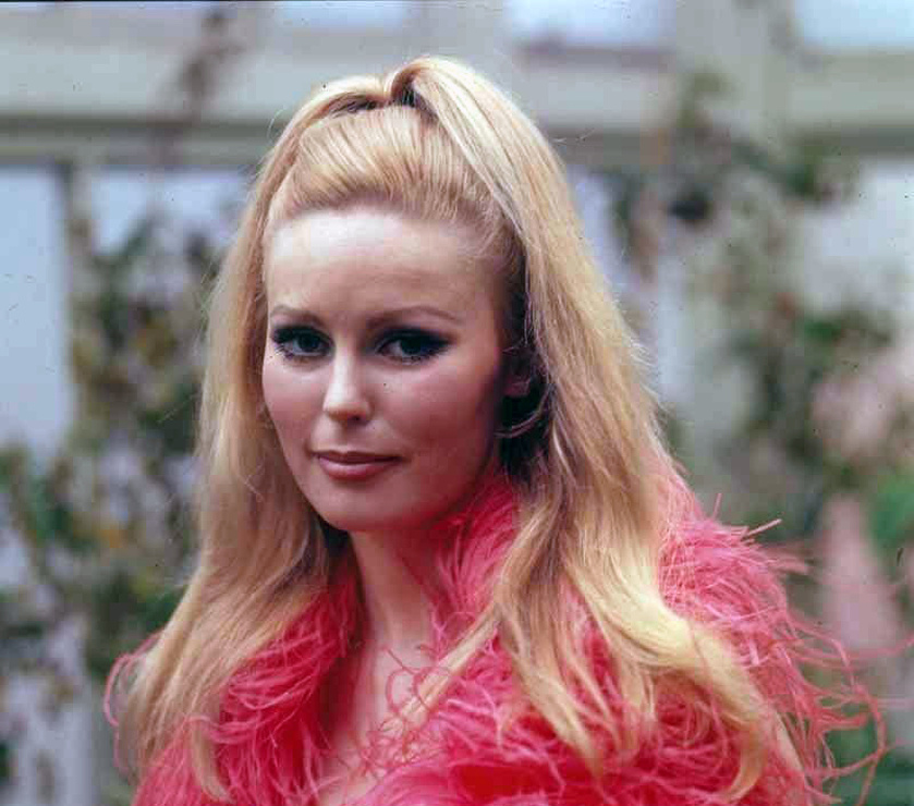 Image of Veronica Carlson
