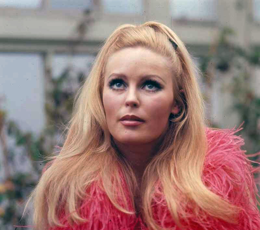 Picture of Veronica Carlson