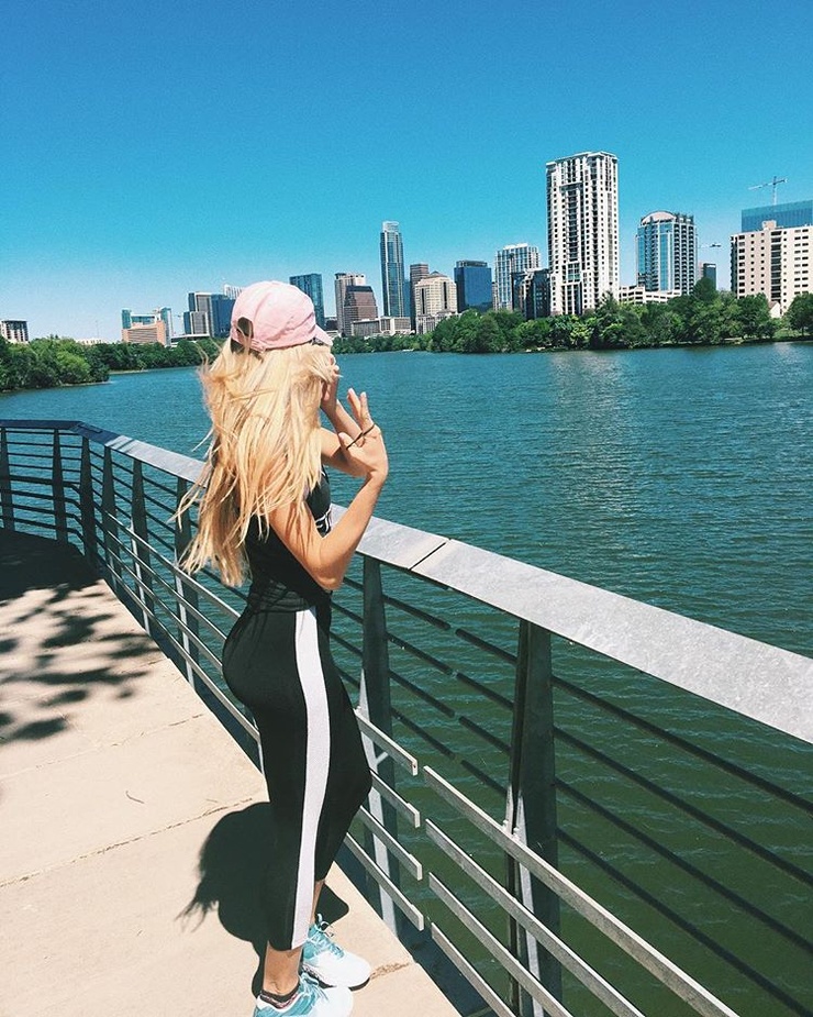 Picture of Alexandria Deberry