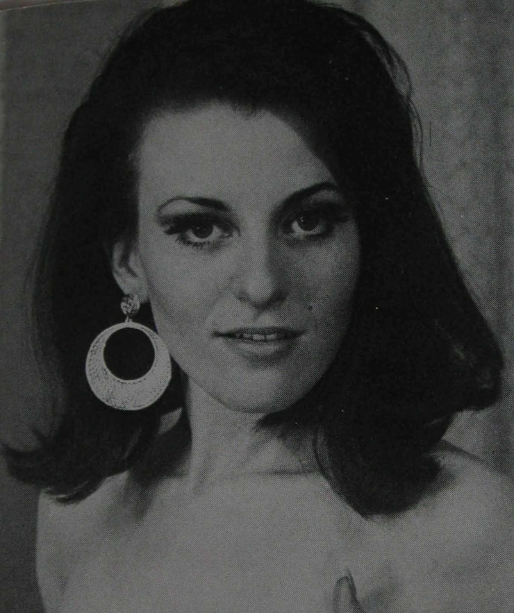 Picture of Angela Grant