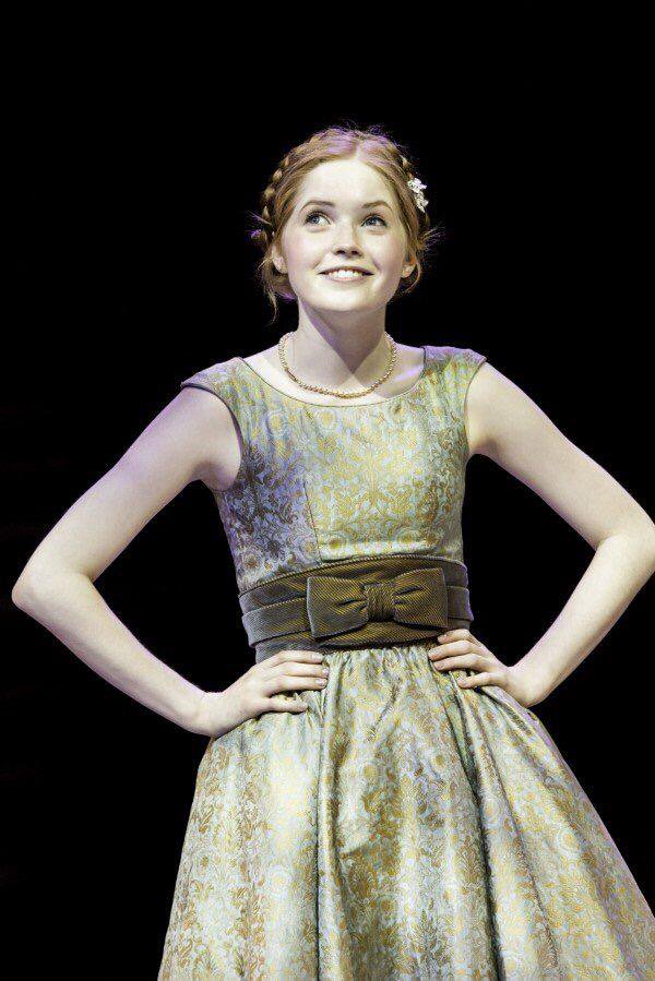 Image of Nell Hudson