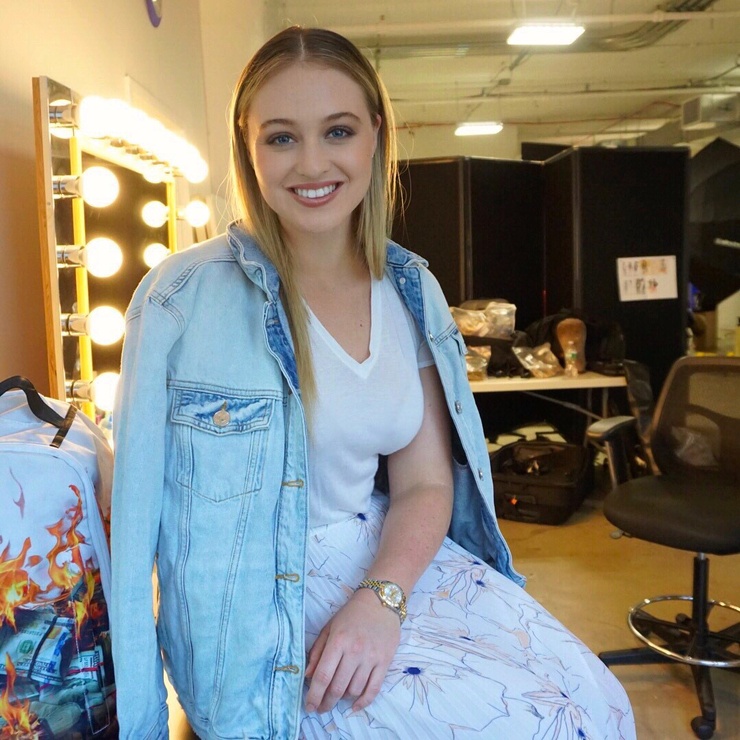 Picture of Iskra Lawrence