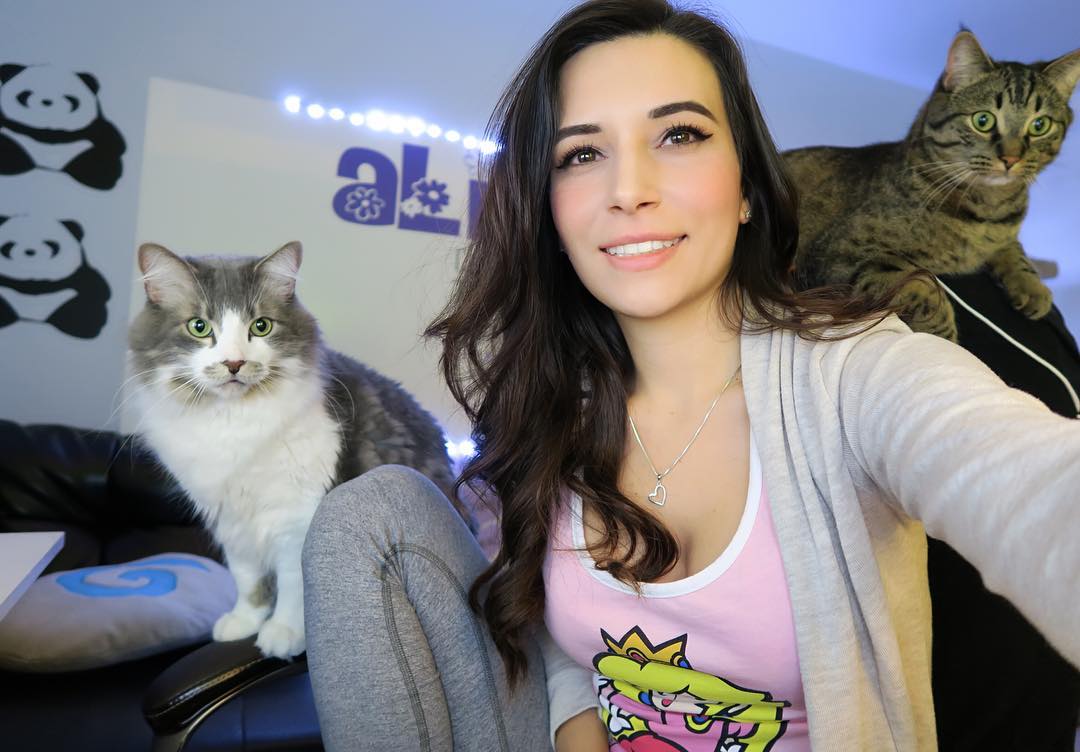 Picture of Alinity Divine