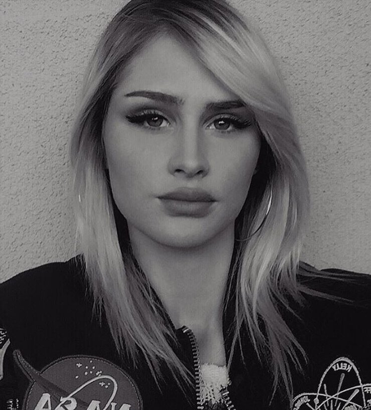 Picture of Amanda Rea