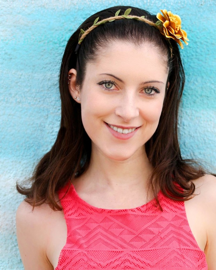 Picture of Anna Ross