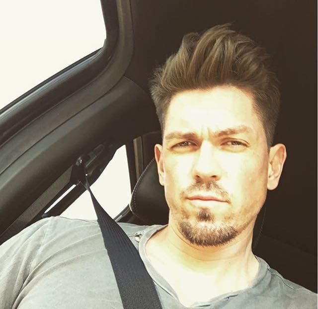 Picture of Steve Howey