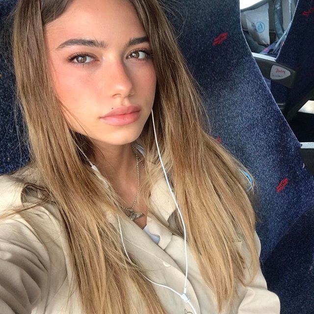 Ella Ayalon image