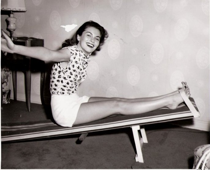 Joanne Dru picture