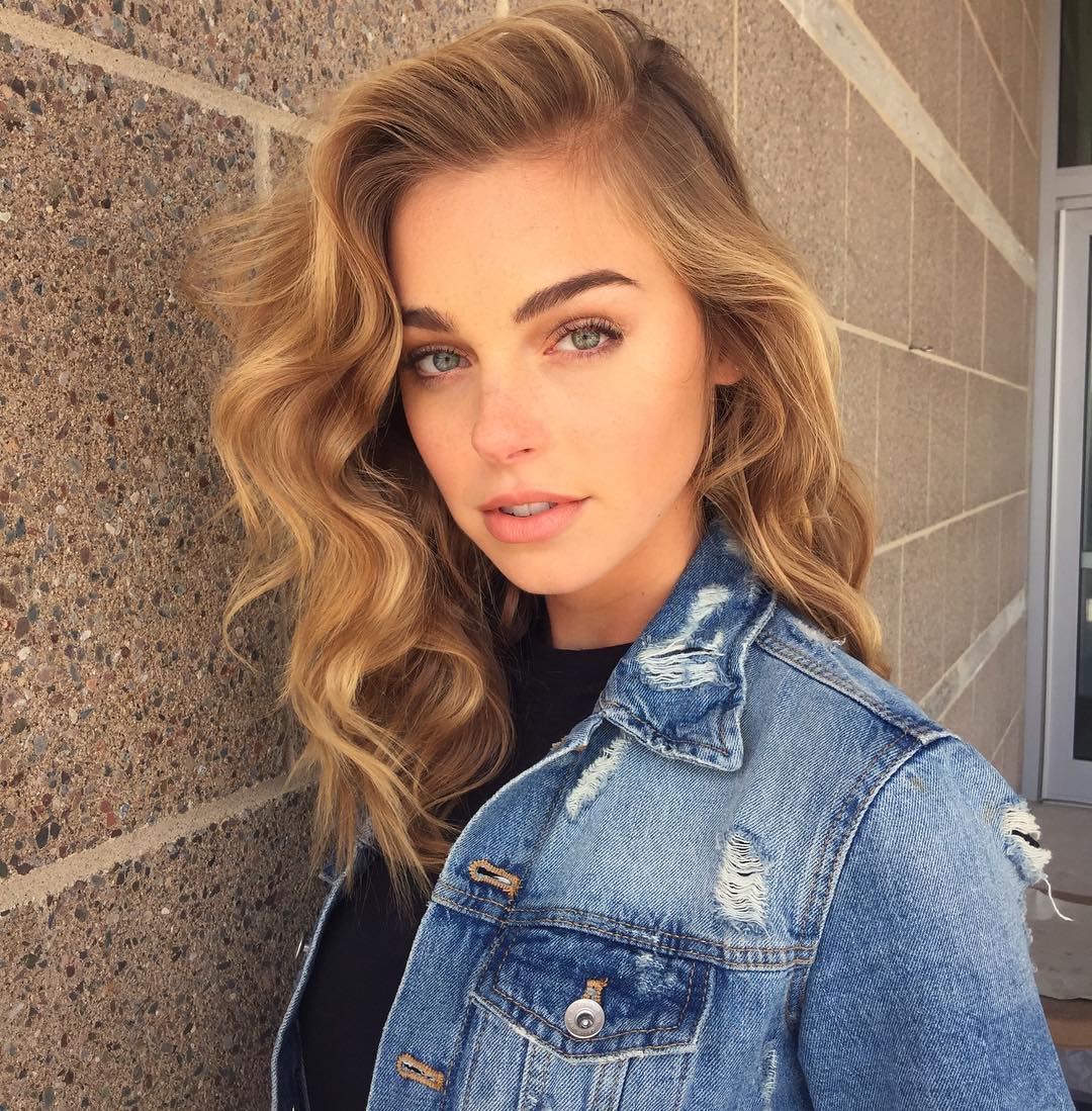Picture of Elizabeth Turner.