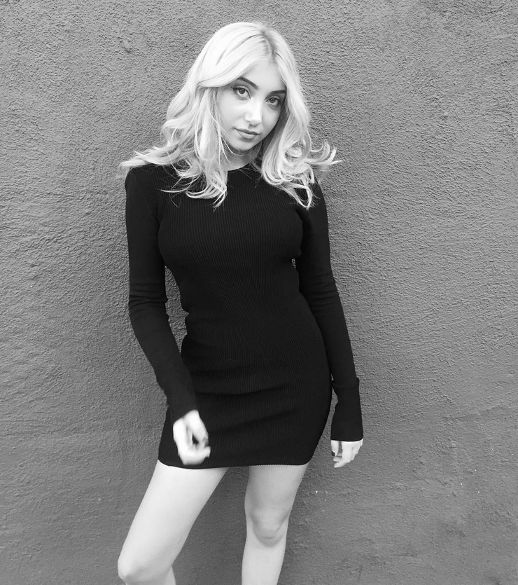 Image of Jennessa Rose