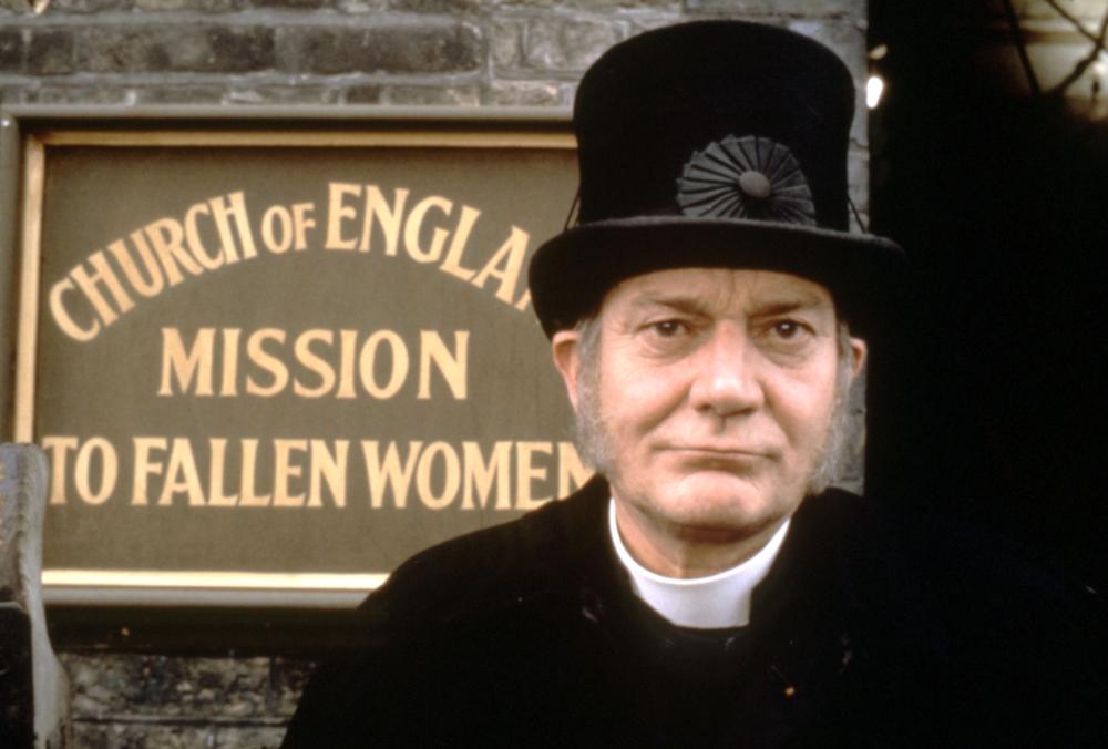 Image of Denholm Elliott