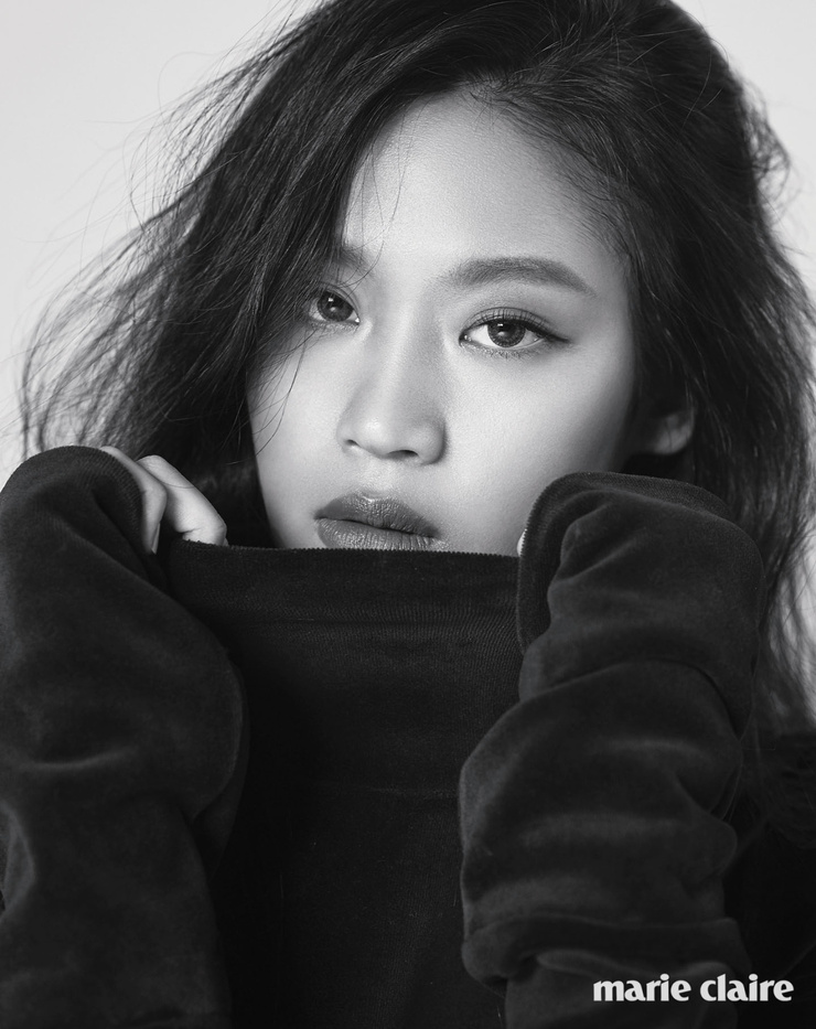 Picture of Yoon Ye Jin