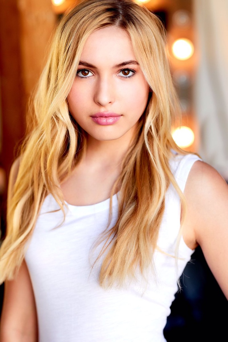 Picture of Emma Prybis