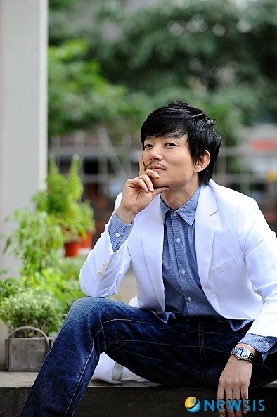 Picture of Beom-su Lee