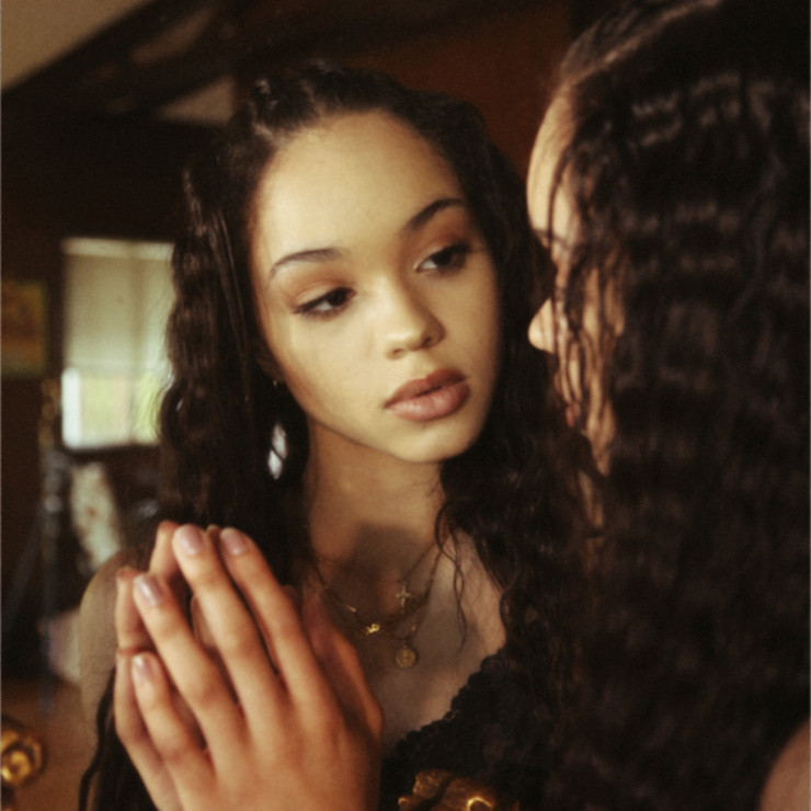 Picture of Alexis Mackenzie